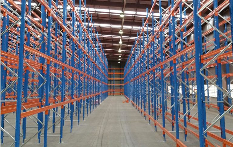SELECTIVE PALLET RACKING (SPR) SYSTEM UNTUK WAREHOUSE