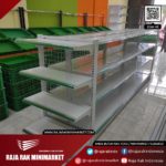Perlengkapan Apa Saja untuk Display Barang di Toko?