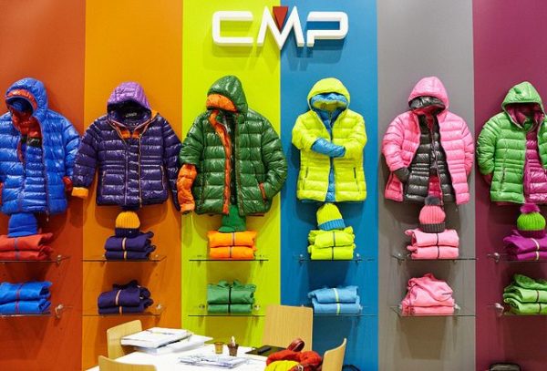 PENGERTIAN WINDOW DISPLAY | FUNGSI, TUJUAN, CONTOH GAMBAR