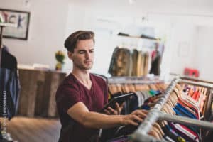 ASSISTANT STORE MANAGER ADALAH: Peran dan Tanggung Jawab