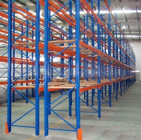 Standar Tinggi Rak Gudang pada Skala Industri adalah 2,3,4,5 dan 6 Meter